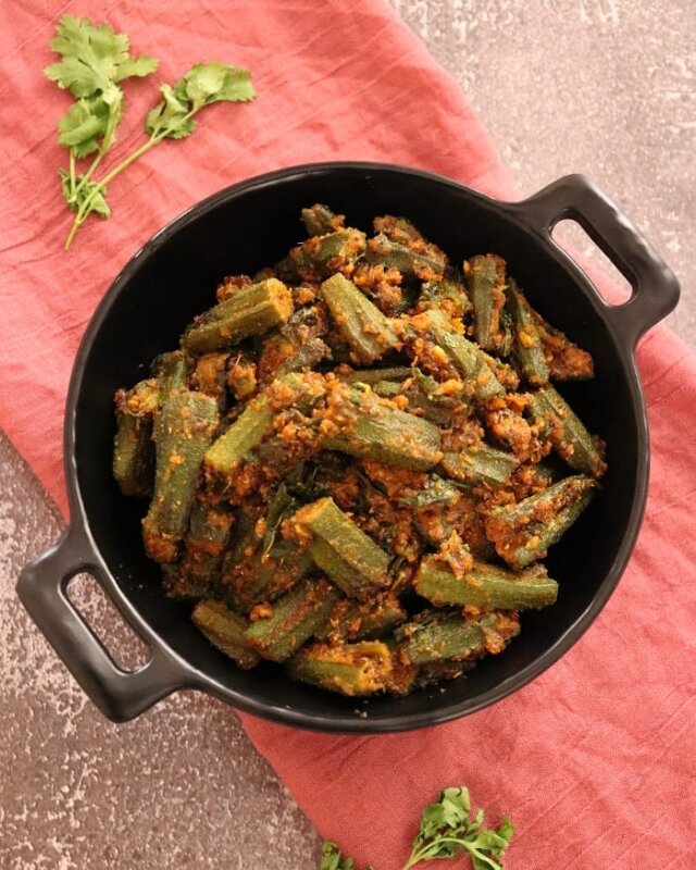 Tuvar Totha Recipe | How to make Gujarati Tuvar Totha - Indian Veg Recipe